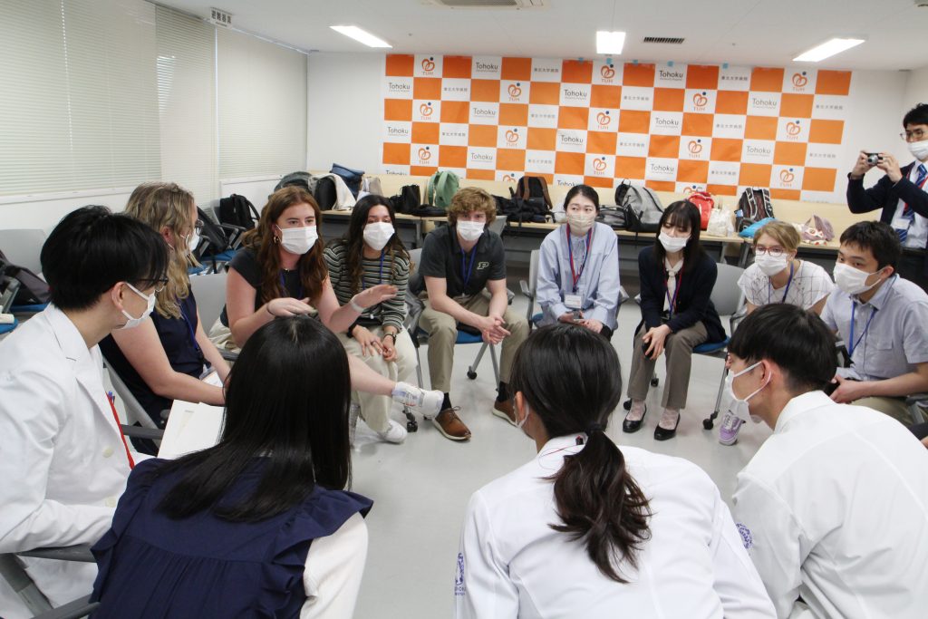 Purdue大学 学生らがCRIETOを来訪されました - 東北大学病院臨床研究推進センター